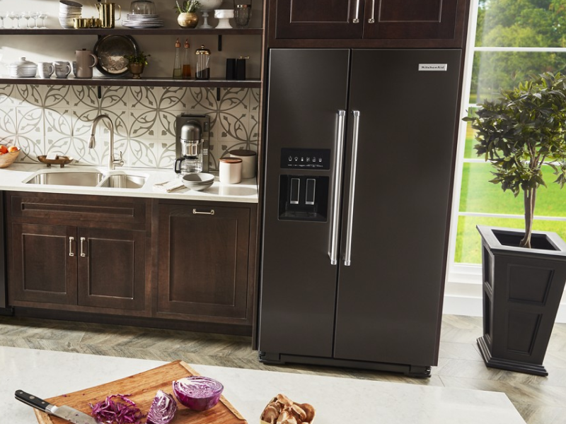 How to Keep Lettuce Fresh: Tips for Storing Lettuce | KitchenAid