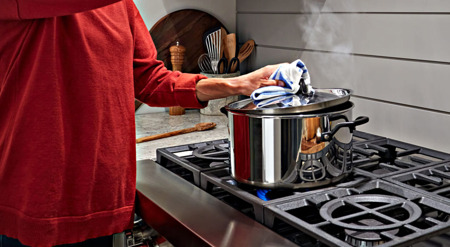 How to Make Popcorn on the Stove | KitchenAid