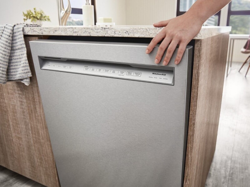 Top Control vs. Front Control Dishwashers Guide | KitchenAid