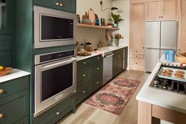 KitchenAid® Countertop Microwave PrintShield Stainless KMCS324RPS ...