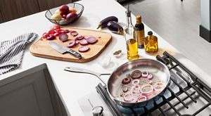What is Sauteing? | KitchenAid