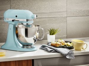 How to Make Eggs Benedict | KitchenAid